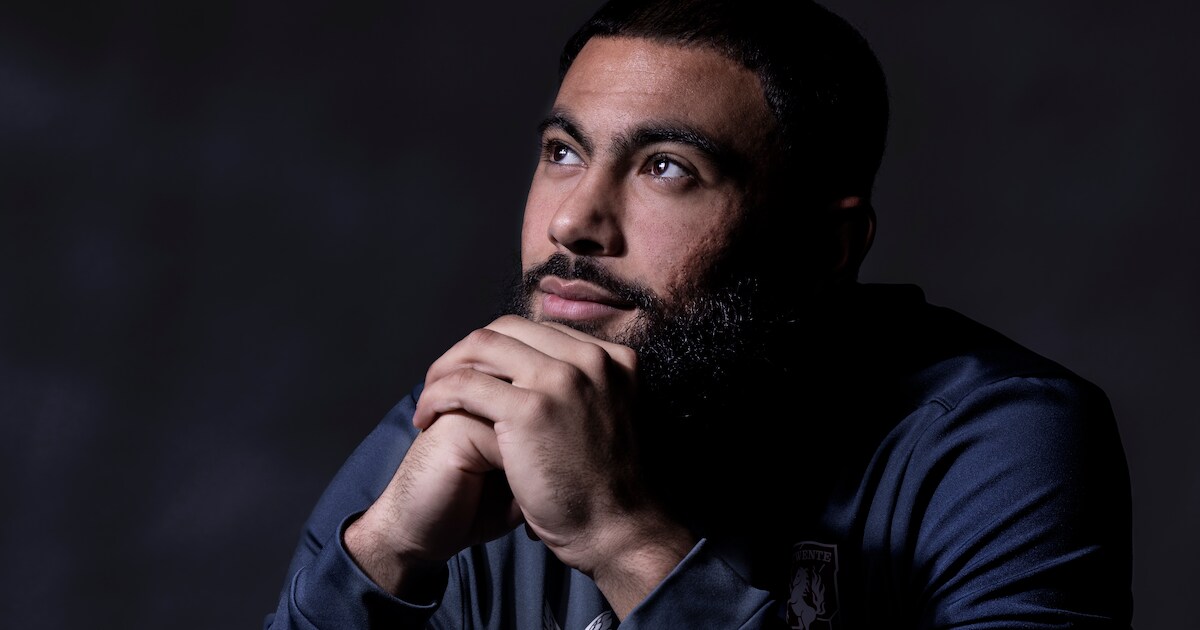 Hoe gaan profvoetballers zoals Twentegoalie Issam El Maach om met de ...