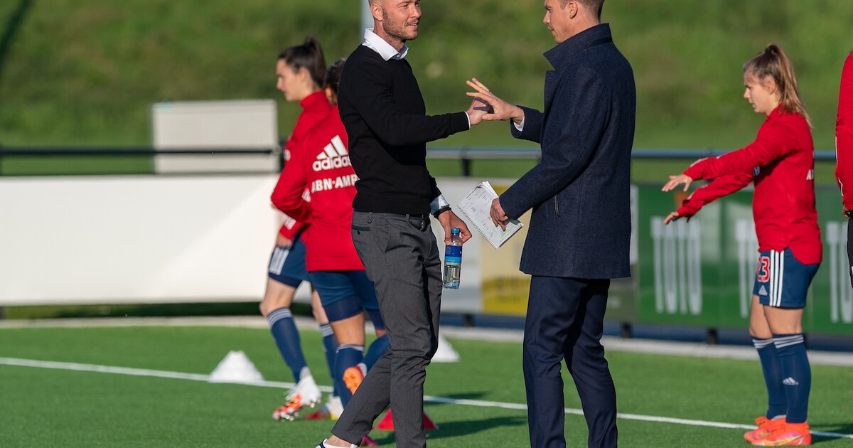 FC Twente-trainer haalt uit: ‘Het benaderen deze week van onze ...