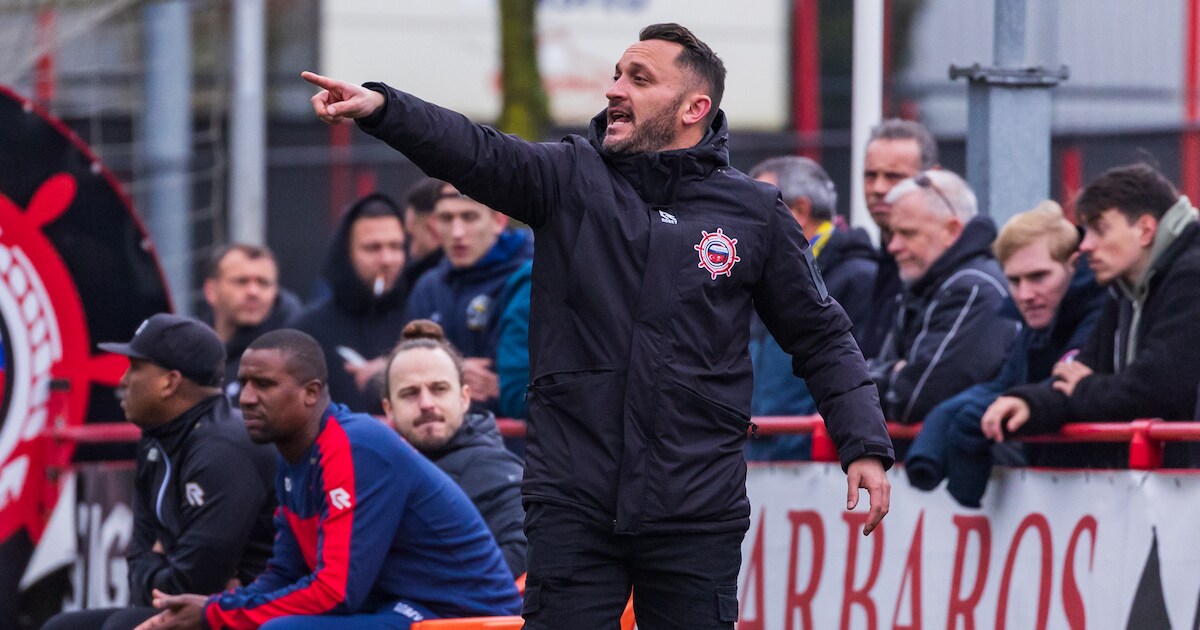 Coach Barbaros vertrekt, nieuw contract voor trainer GFC | Sport ...
