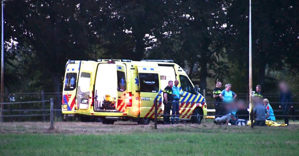 Ruiter gewond bij val van paard in Vriezenveen | Twenterand | Tubantia.nl