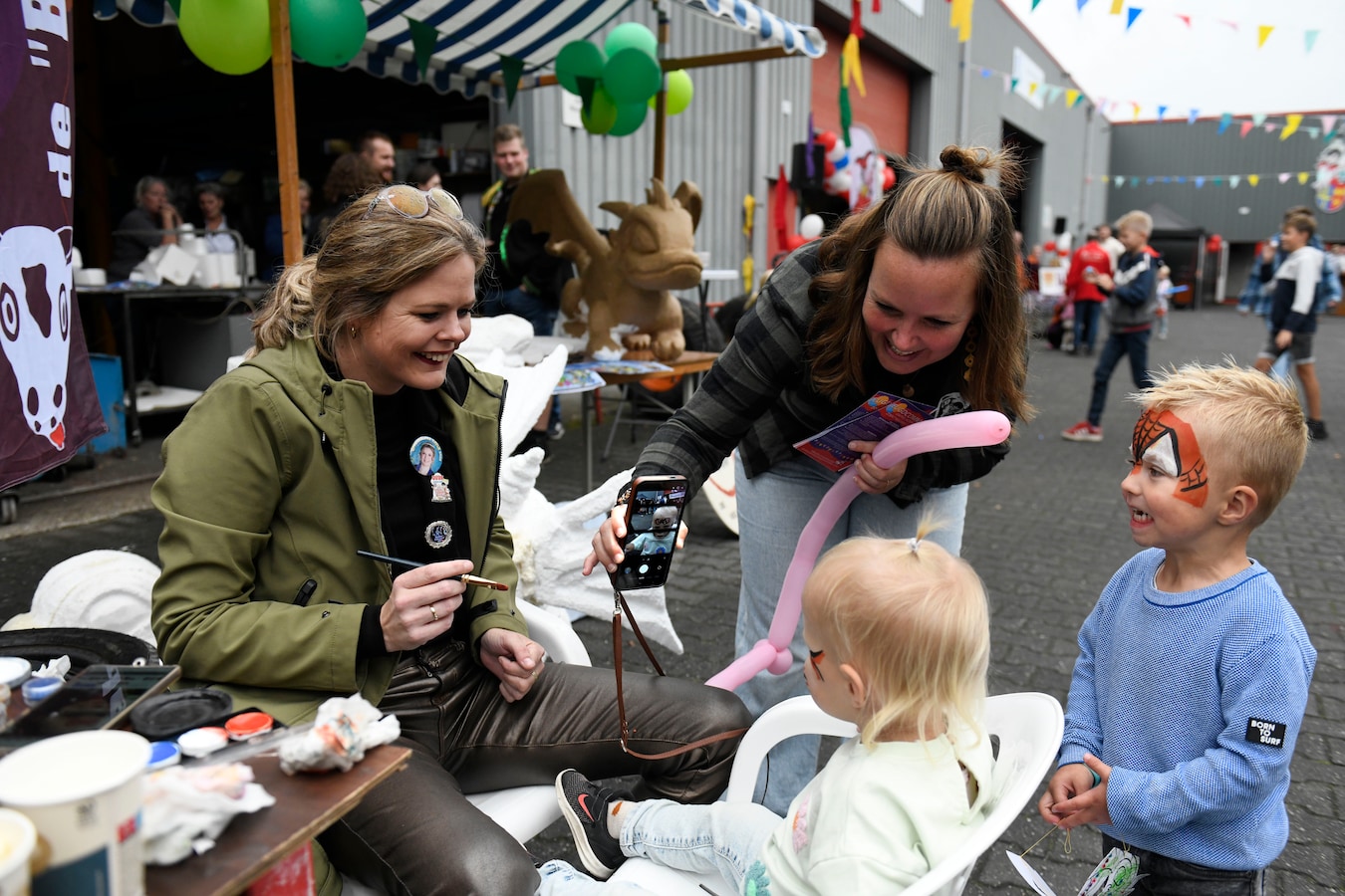 Carnaval in september? Het kan, bewijst Losser met de open dag | Foto ...