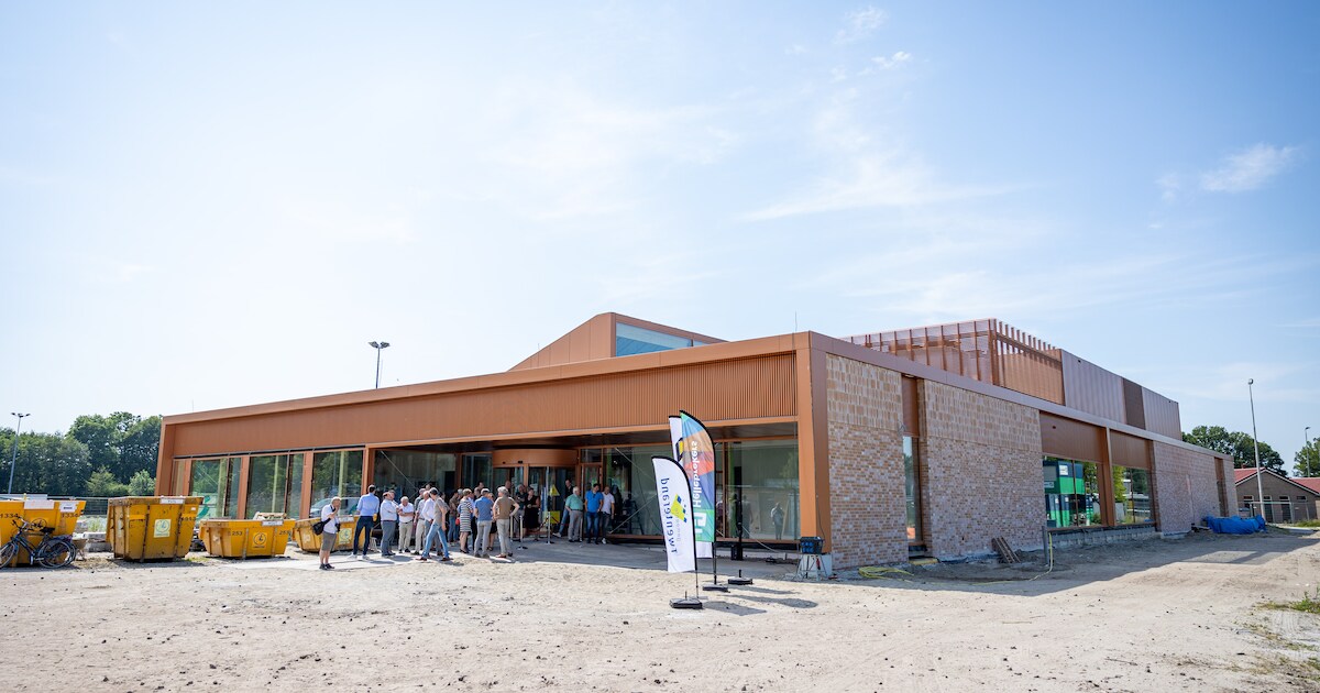 Binnenkijken in het nieuwe zwembad van Vriezenveen: 'Dit is een uniek ...