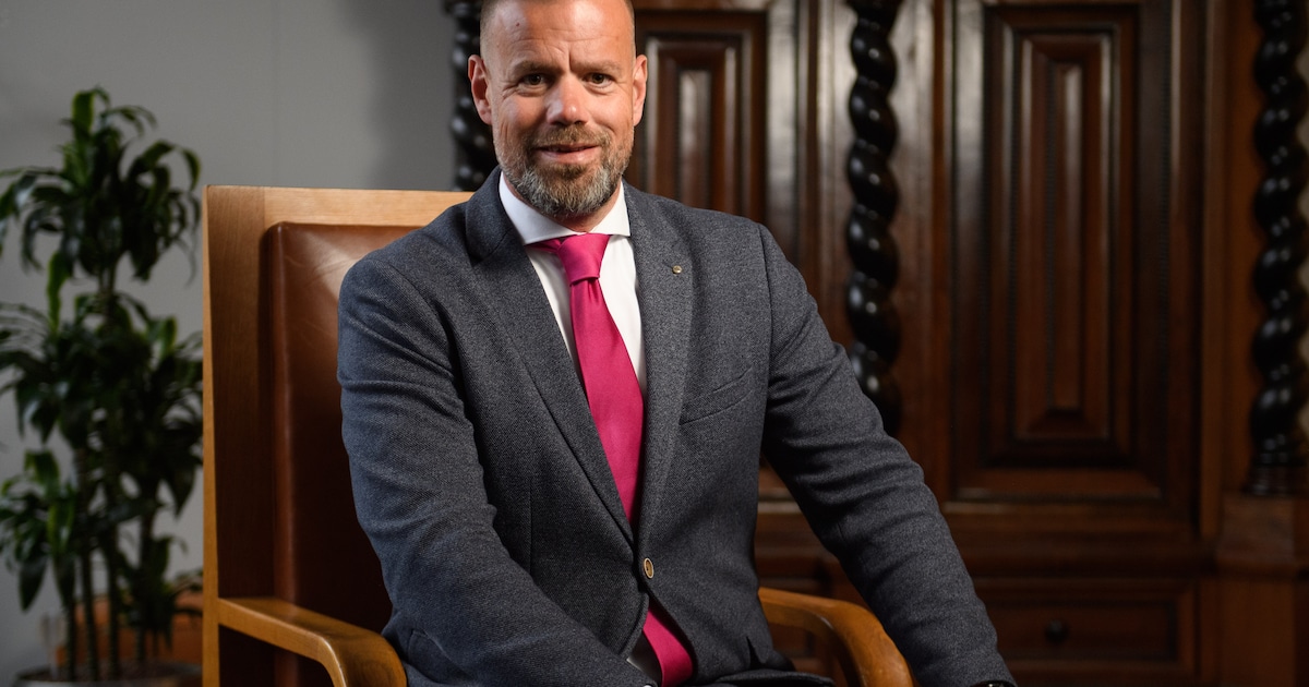Gemeente Enschede laat extern bureau onderzoek doen naar ‘angstcultuur ...