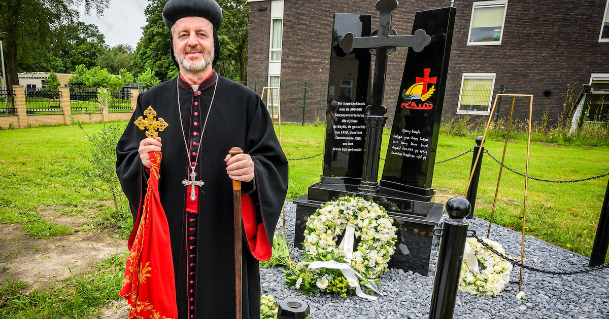 Suryoye-gemeenschap in Enschede onthult eigen herdenkingsplek voor ...
