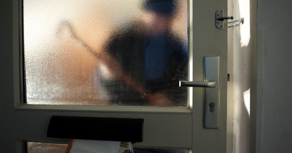 Drie inbraken in en rond dezelfde straat in Nijverdal, waaronder in ...