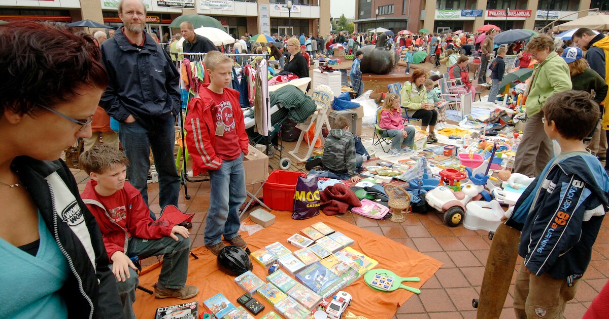 Rommelmarkt, braderie en diverse activiteiten tijdens Pinkstermarkt in Nijverdal | Hellendoorn ...
