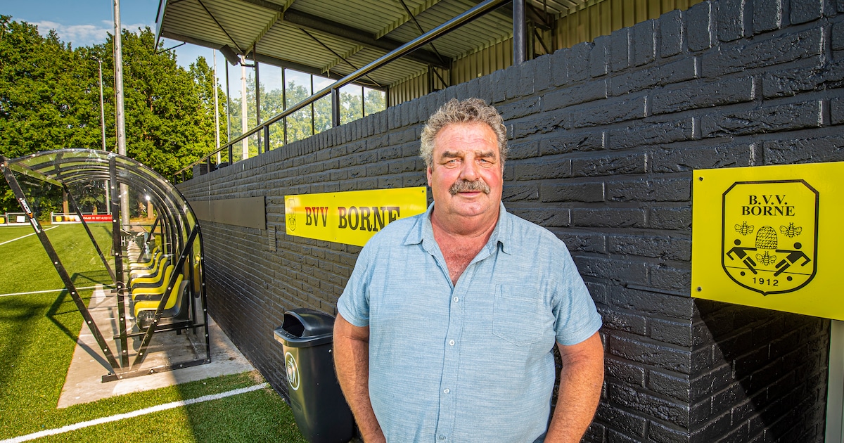 Bennie Bosman heeft zijn eigen naamplaatje in de kantine van Borne ...