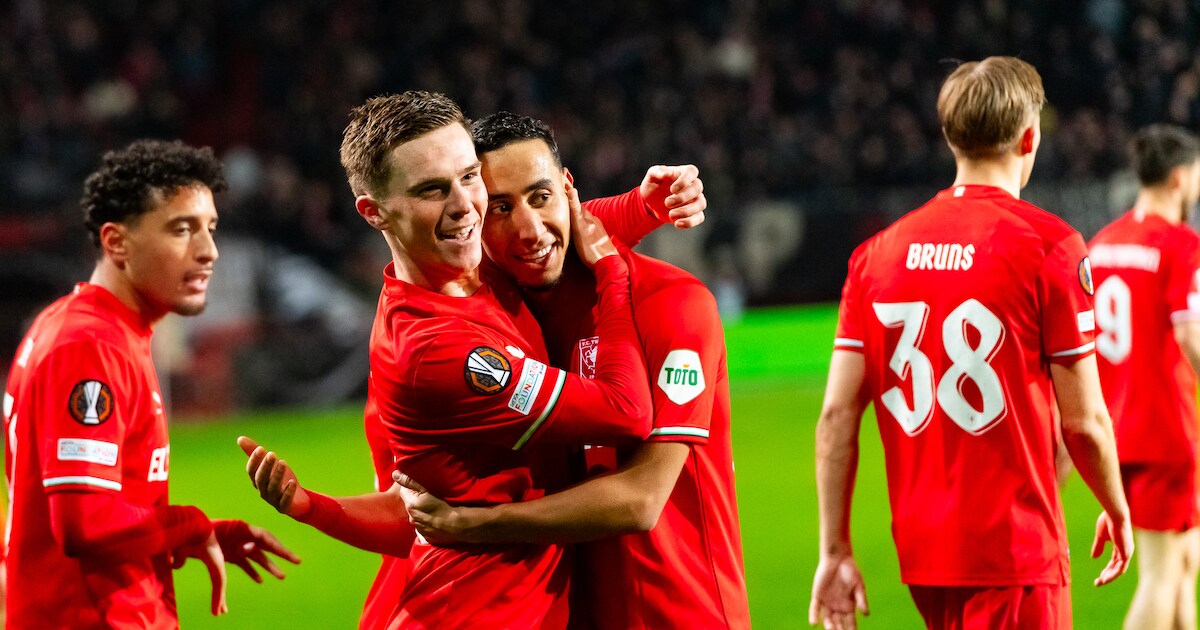 Hoe krijgt FC Twente-trainer Joseph Oosting al die stuiterballen terug op aarde? | FC Twente ...