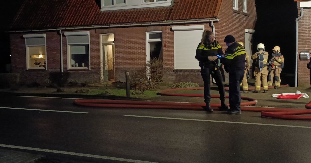 Flinke schade door woningbrand in Eibergen, bewoonster aangehouden voor brandstichting ...