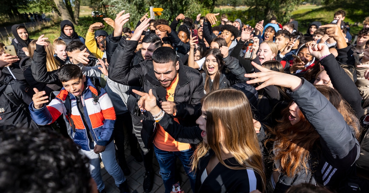 YouTuber Locos Turcos is in Hengelo minder populair dan gevreesd: ‘Je ...