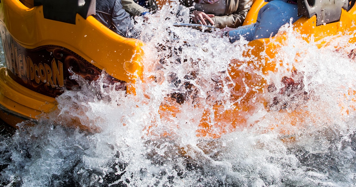 Zoveel geld ligt op de bodem van wildwaterbaan in Avonturenpark ...