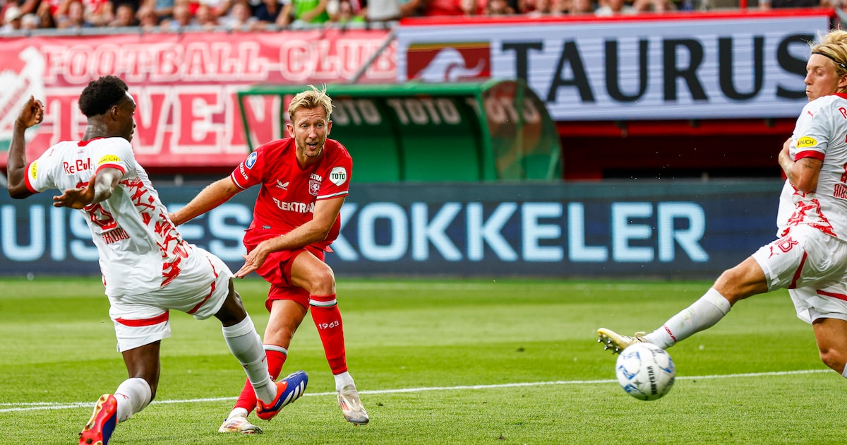 Vlap wijt uitschakeling FC Twente aan ‘schijtbakkenvoetbal’ | Sport ...