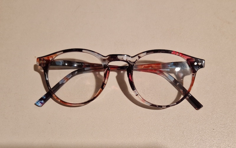 Oortje gevonden, bandrecorder gezocht en bril gevonden | Enschede ...