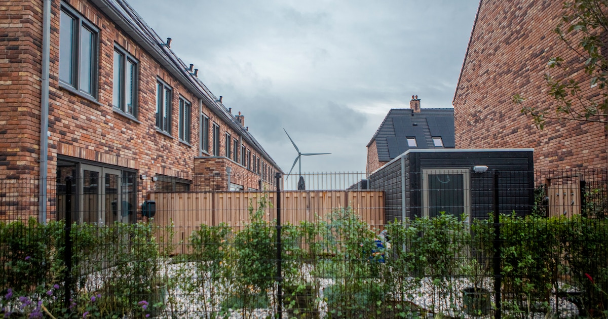 Aantal geplaatste zonnepanelen op woningen in Hof van Twente het minst ...