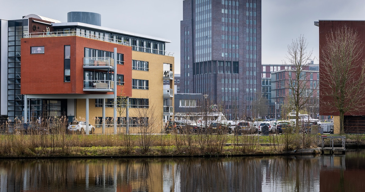 Java Toren te koop: hoe verder met het hoogste gebouw van Almelo ...