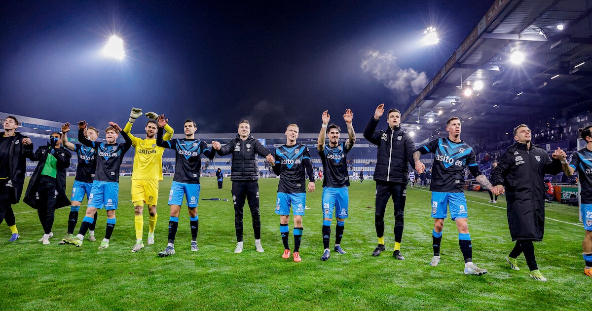 Heracles loot AZ thuis in halve finale bekertoernooi | Heracles | Tubantia.nl