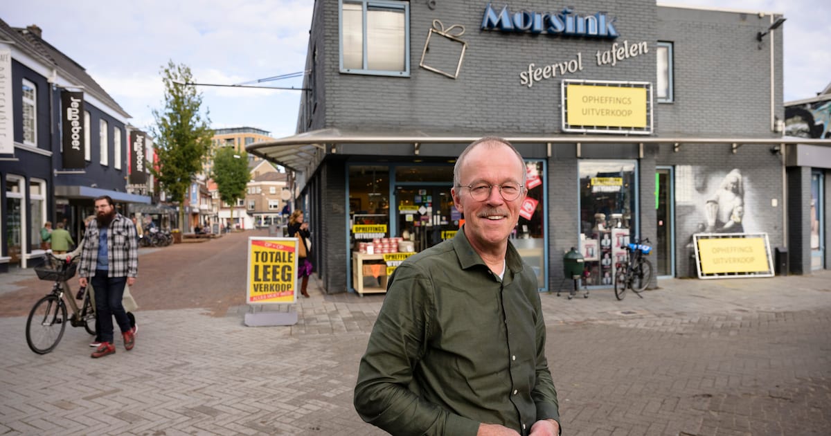 Opheffingsverkoop bij Morsink in Hengelo duurt al anderhalf jaar: ‘Goh ...