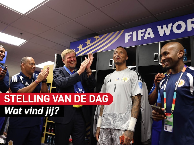 Stelling | Tof dat het koningspaar uit hun dak gaat in de kleedkamer ...