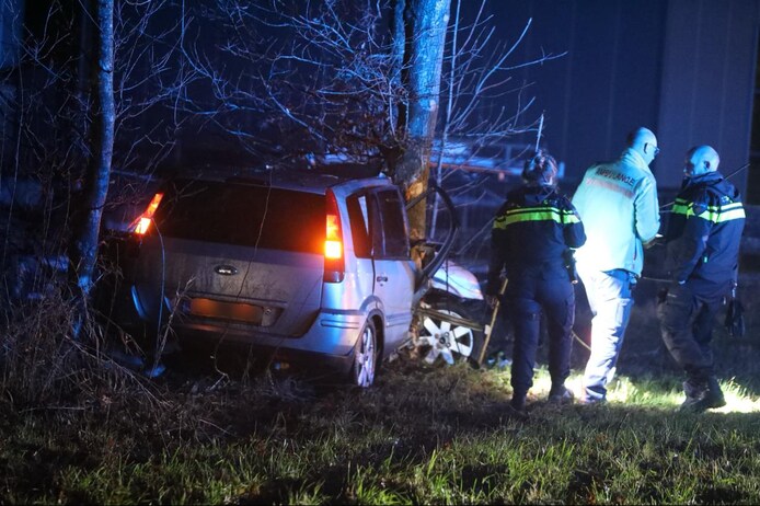 48-jarige man uit Hengelo komt om het leven bij eenzijdig ongeval in Rossum | 112 nieuws ...