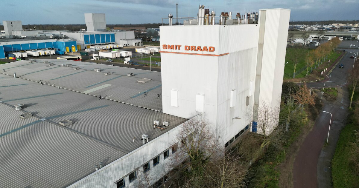 Vlak voor kerst hoort personeel dat hun fabriek dicht gaat: ‘We zitten ...