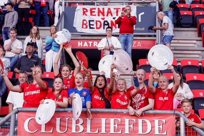 Stuur jouw succeswens in en ‘help’ FC Twente Vrouwen aan de beker en de landstitel! | FC Twente ...
