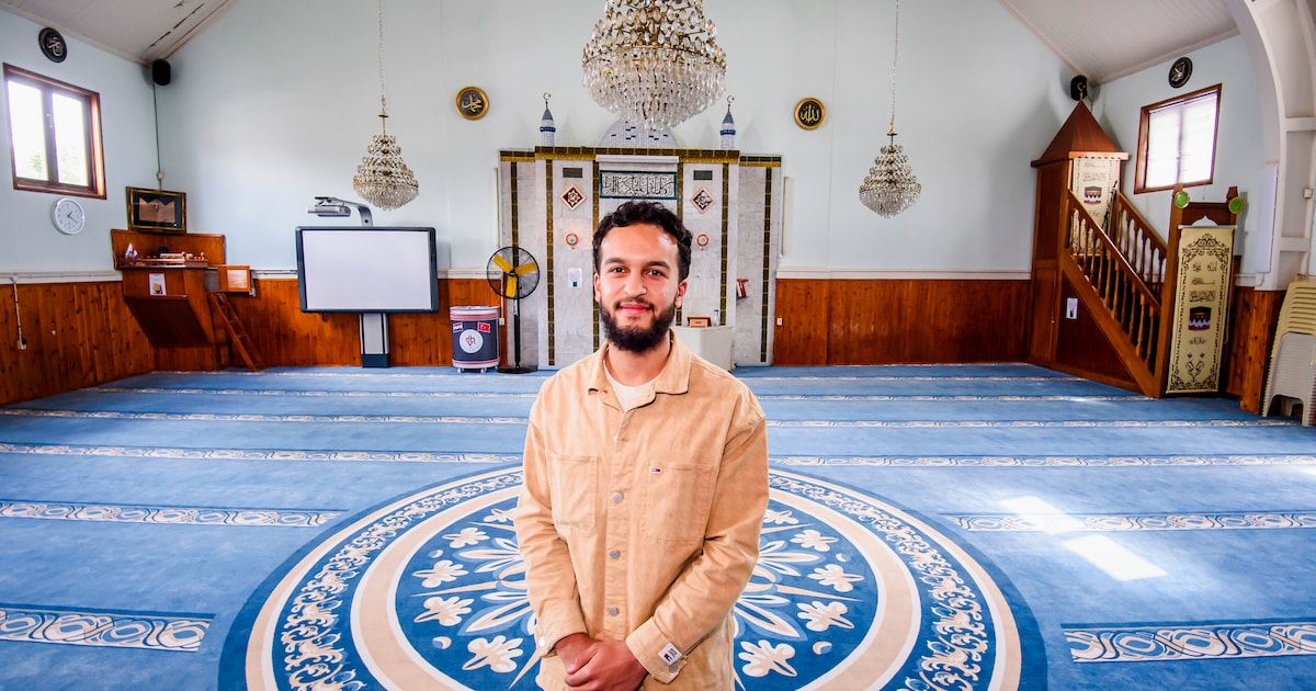 De islam is in trek, zien ze in moskeeën in Enschede: ‘Mensen zijn op ...