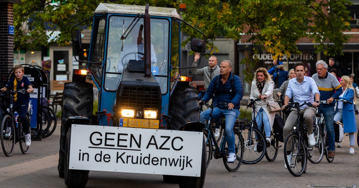 Protest tegen azc in Nijverdal kan ook zonder zwaar vuurwerk ...