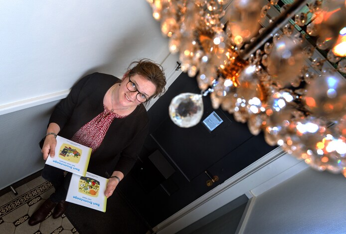 Bert Bromvleege laat kleuters de streektaal brommen | Berkelland | tubantia.nl