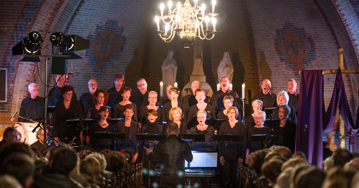 Geheime zender verstoort concert in kerk Goor | Regio | Tubantia.nl