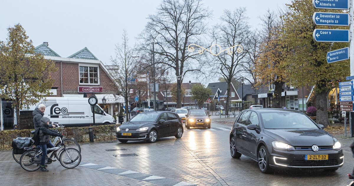 Bewust minder parkeren rond drukste kruispunt Enter: ‘Om veiligheid ...