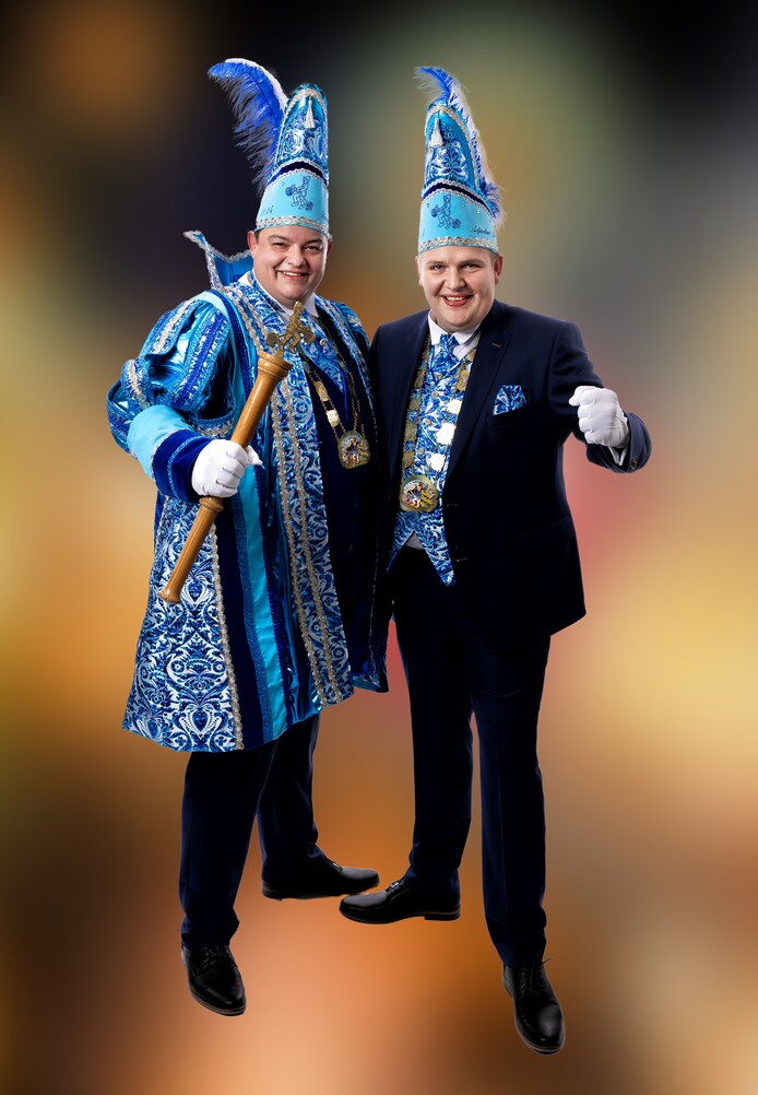 Fabian Gielians mag zich baron van De Tuffelkeerlkes in De Lutte noemen ...