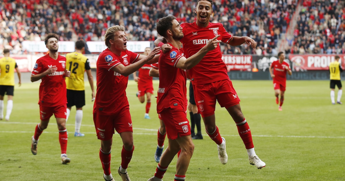 FC Twente worstelt met zichzelf, maar wint wel van NAC: 1-0 | FC Twente ...