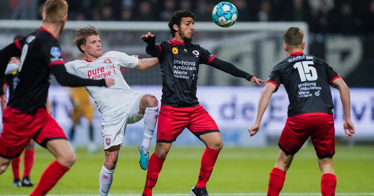 FC Twente kan niet profiteren van puntenverlies AZ op bezoek bij Excelsior | Enschede | tubantia.nl