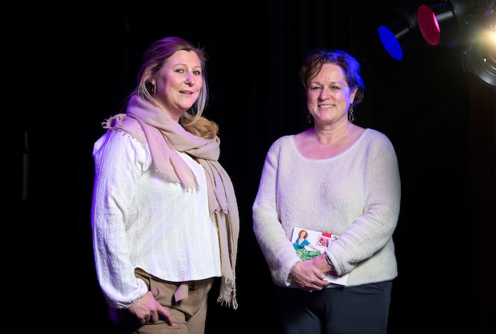 Deze twee vrouwen worden het gezicht van Stadstheater De Bond ...