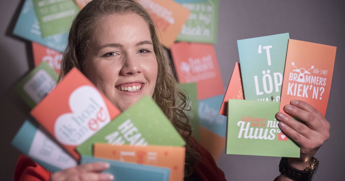 Wenskaarten in het Twents in plaats van Engels: ‘Gefilsiteert, tis een ...