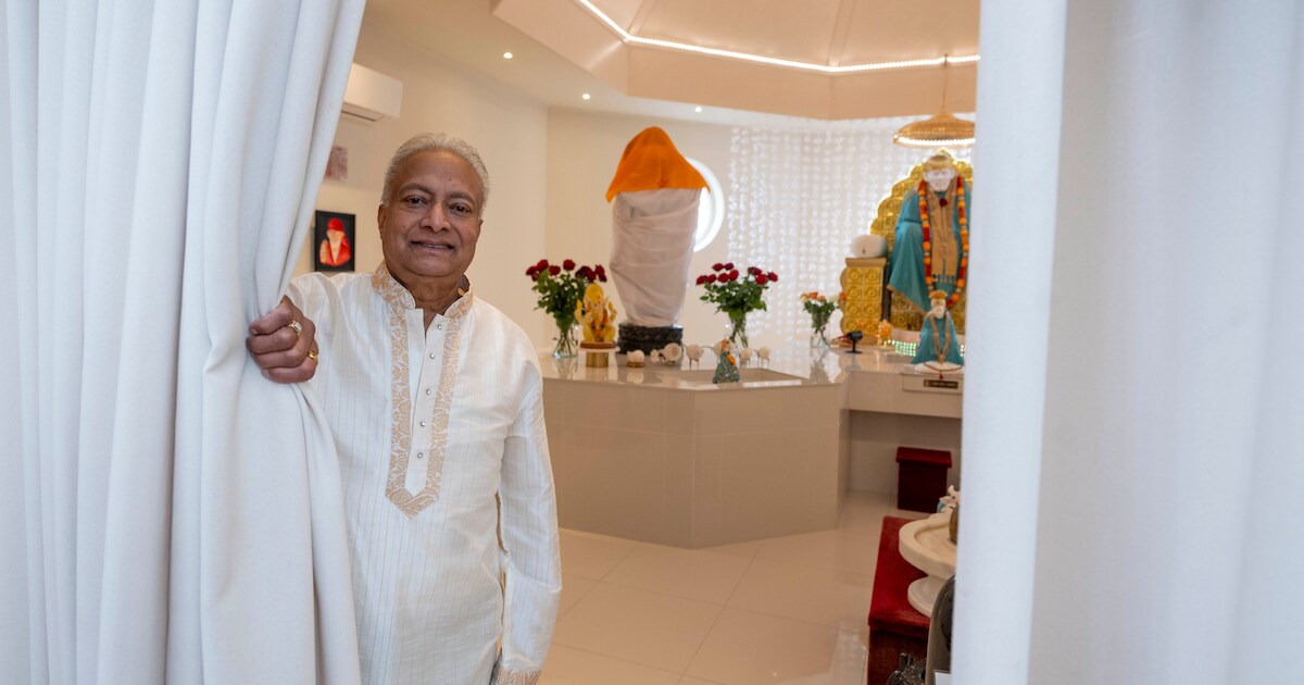 Van dit heilige beeld zijn er maar twee in de hele wereld, een in India ...