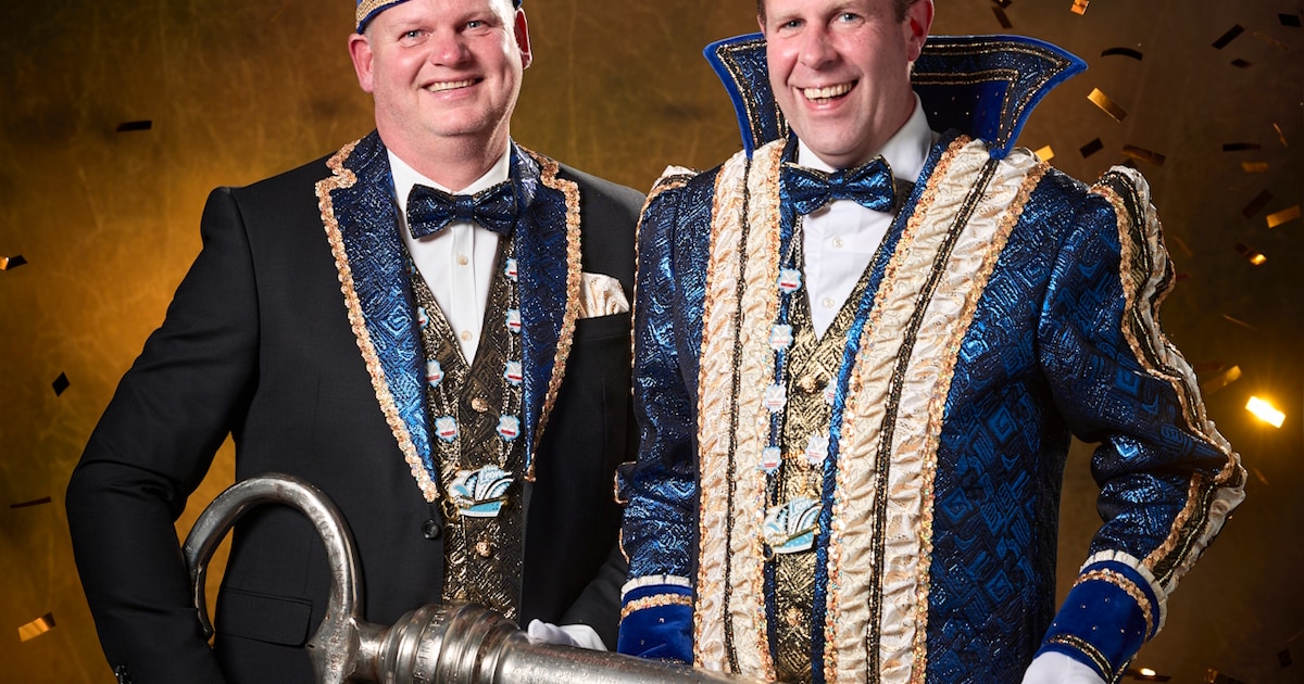 Geesteren viert carnaval met CDA-raadslid Oosterik voorop in de ...