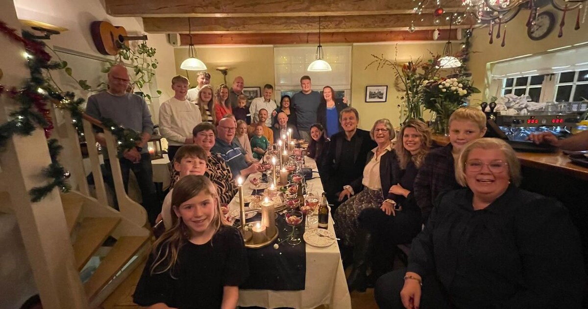 Tranen over de wangen wanneer familie uit Wierden ‘eigen’ uitzending ...