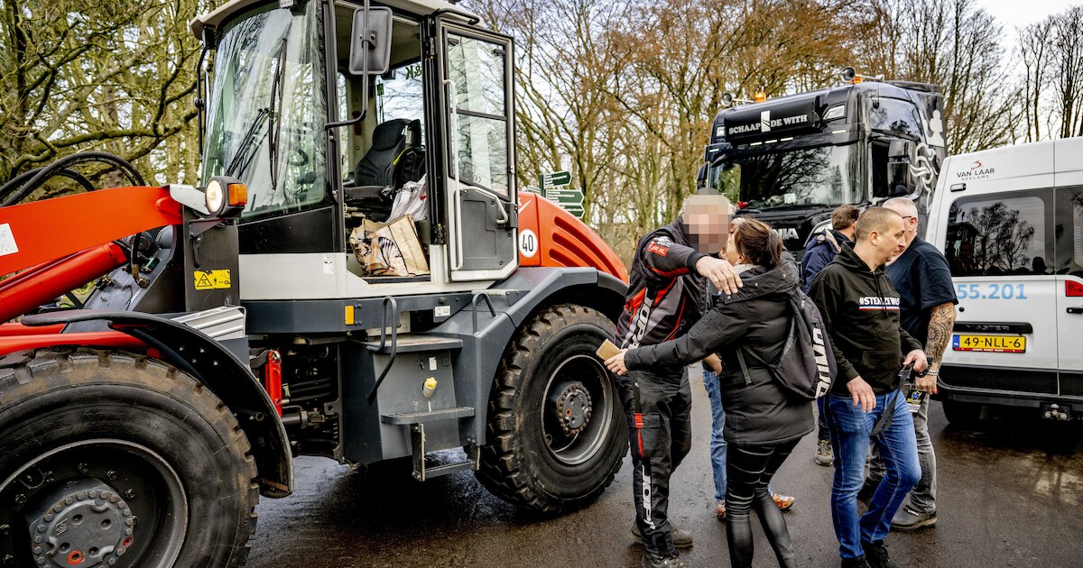 Boerenstel uit Geesteren gearresteerd op verdenking van terrorisme ...