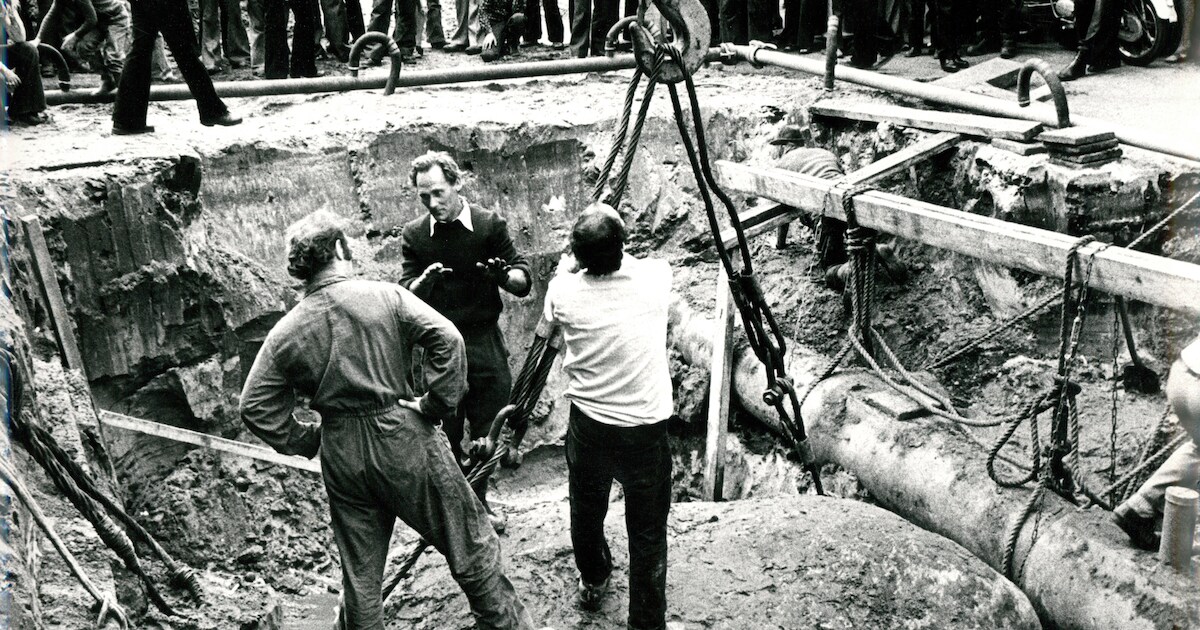 Hoppa, 40 ton schoon aan de haak! Ben Teesink filmde de megahijsklus ...