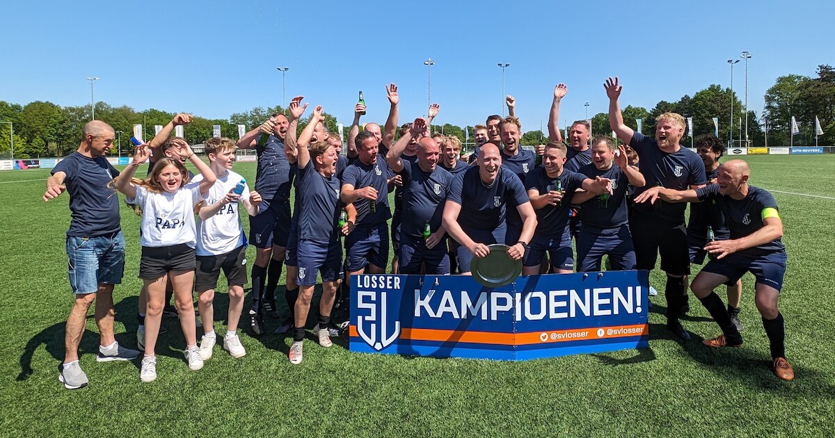 Voetballer SV Losser bedreigd na wedstrijd? Almelose rechter gelooft er ...