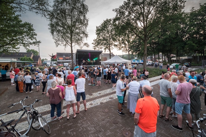 Bruisend Overdinkel stopt ermee: ‘Willen andere partijen niet in de weg ...