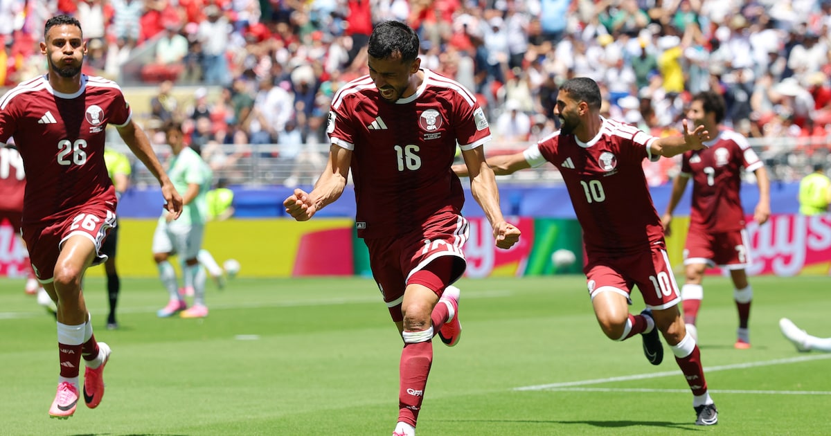 Pijnlijke start voor Zwitserland: Qatar pakt diep in blessuretijd ...