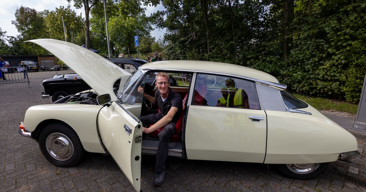 Deze ‘vriendenclub’ in Zalk heeft oldtimers om van te houden, niet om mee te pochen | Zwolle ...